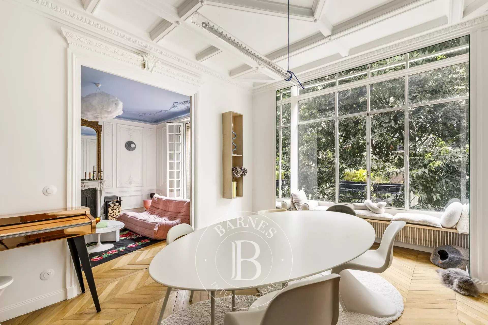 Property for sale in the 3rd district of Paris - BARNES